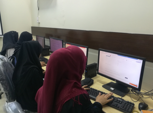 Teaching girls in Pakistan how to code to promote their employment in ...